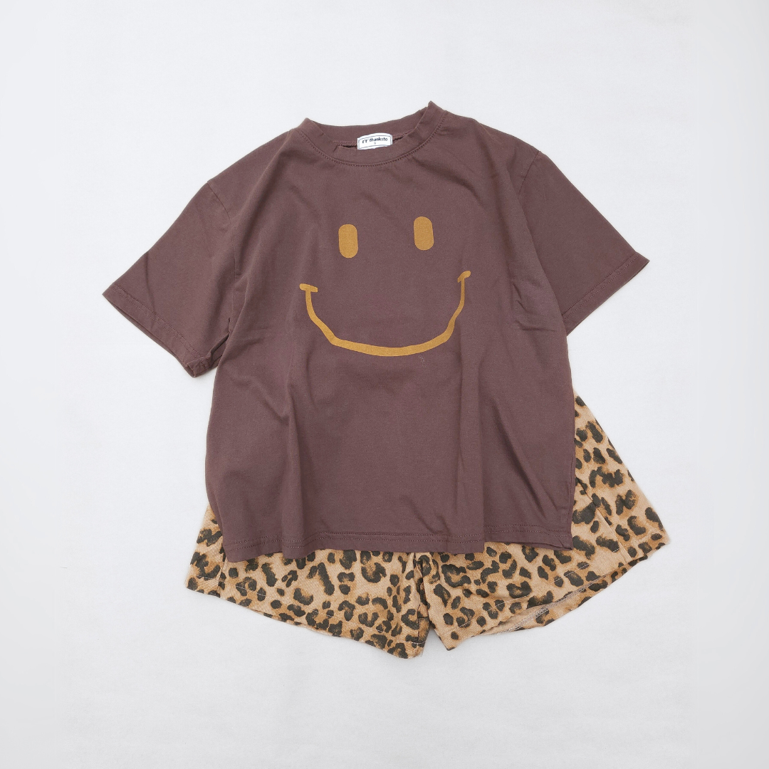 Smile Tee – thethingsbetween