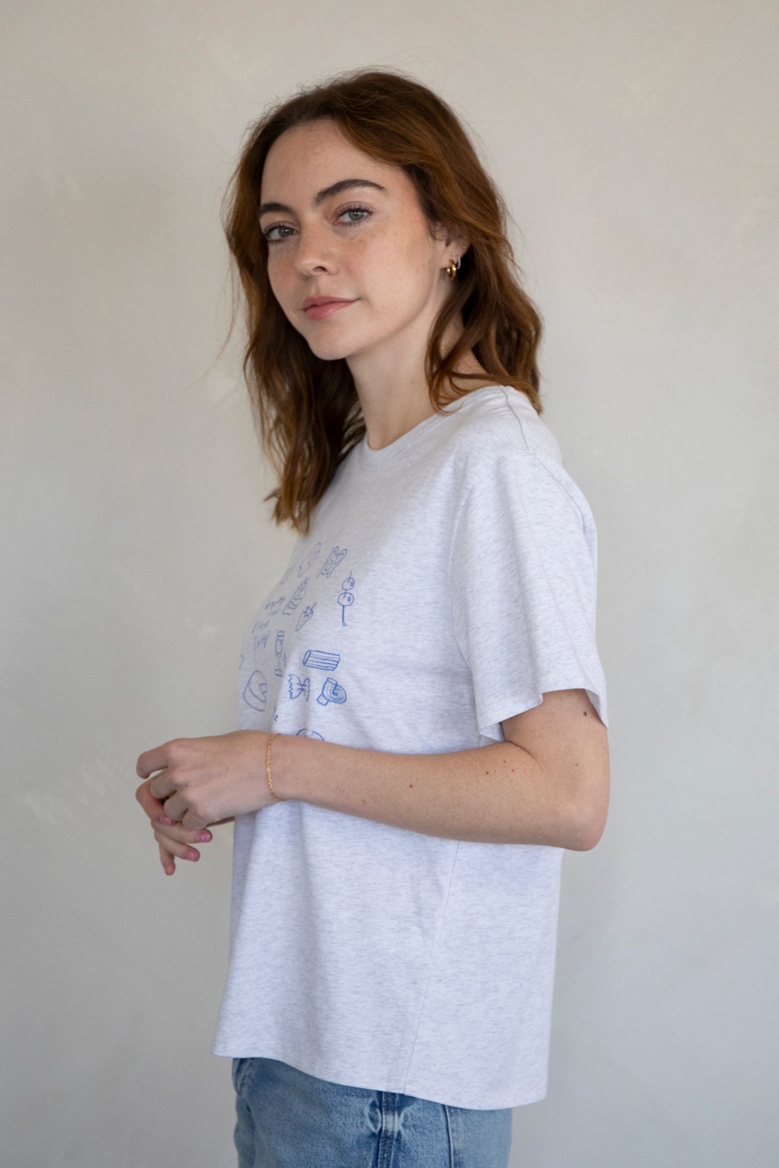 Things Between Graphic Tee – thethingsbetween