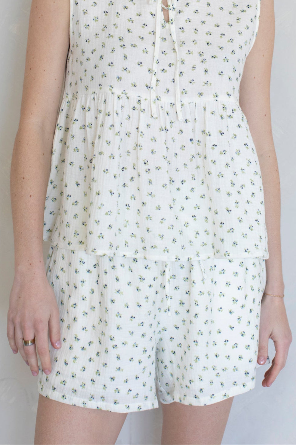 Hattie Shorts – thethingsbetween