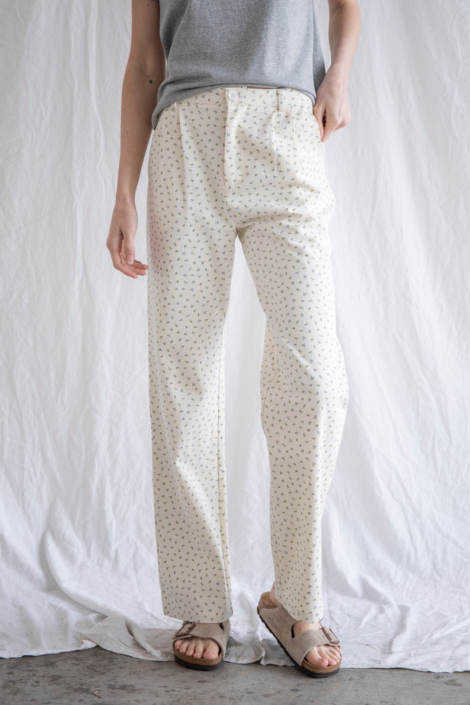 Benny Pants – thethingsbetween