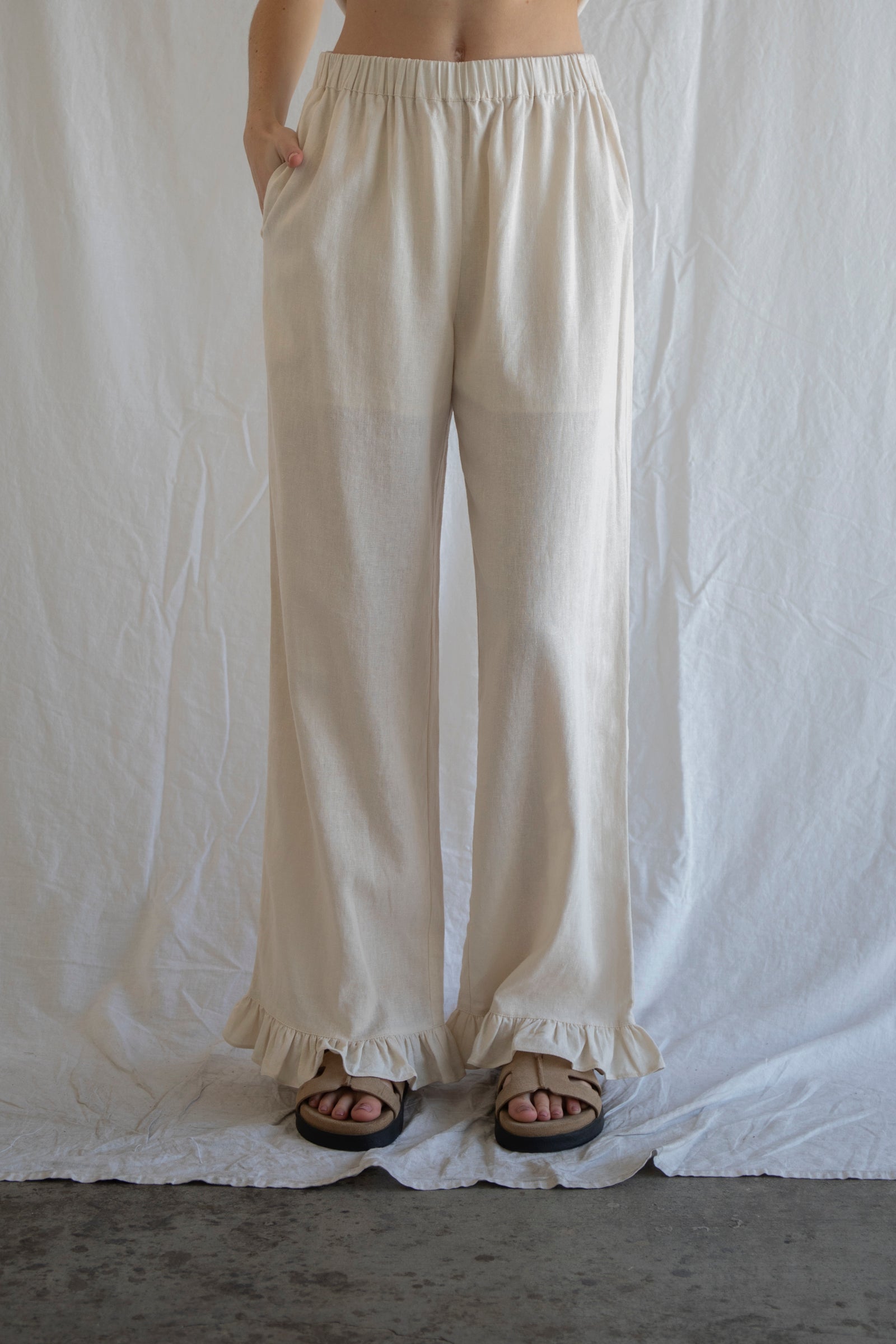 Lara Pants – thethingsbetween