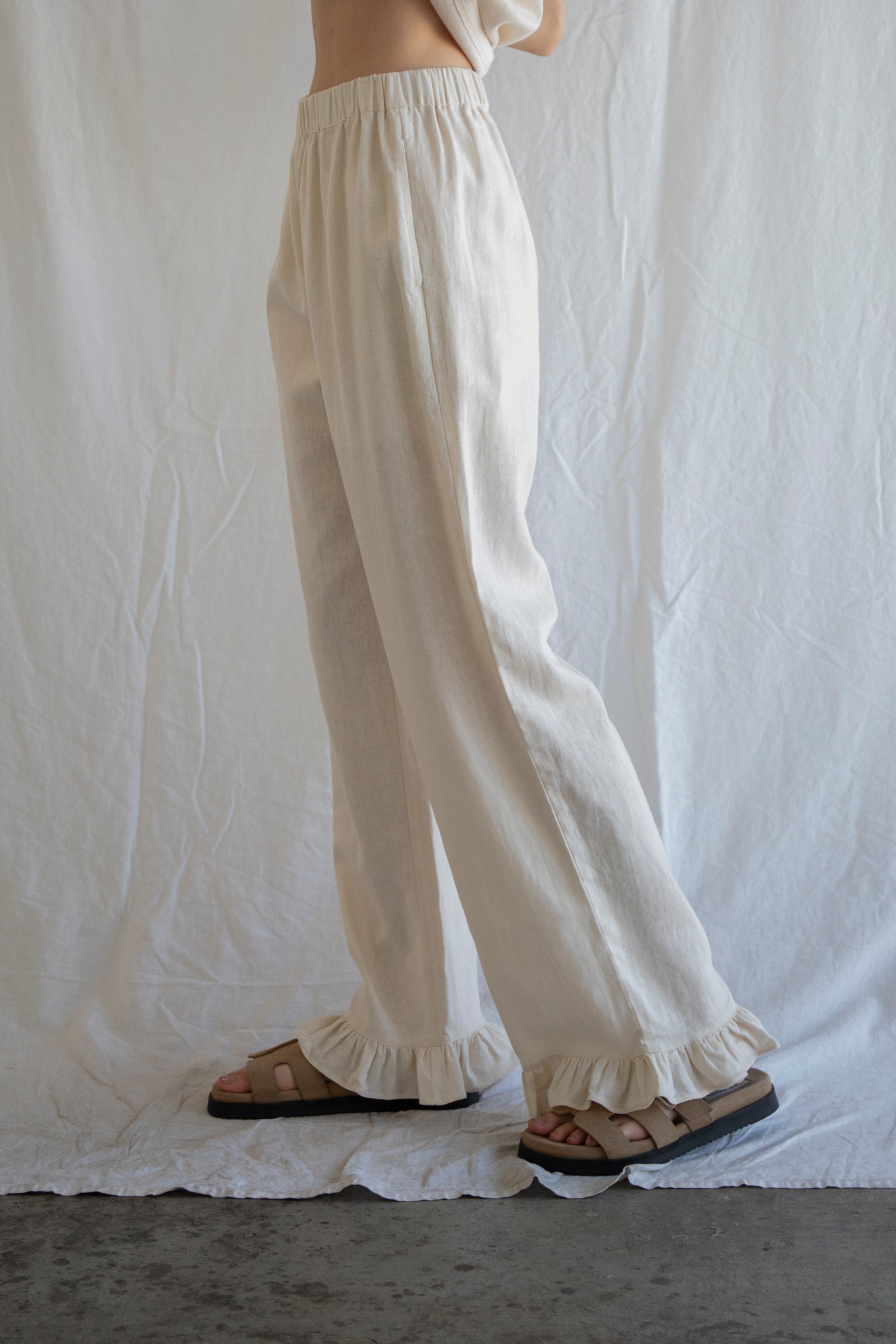 Lara Pants – thethingsbetween